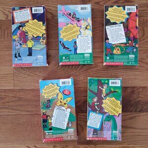 Scholastic | Media | Set Of 5 Magic School Bus Vhs Tapes Science Vhs ...